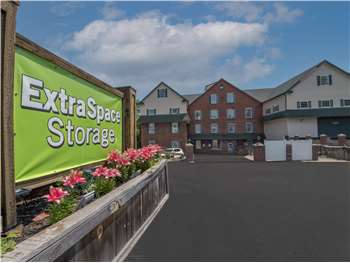 Storage Units in Saugus, MA at 222 Central St | Extra Space Storage