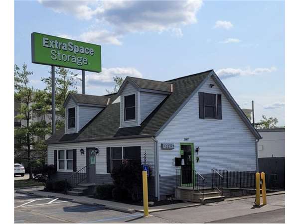 Cheap Storage Units in Columbus, OH (from $13) | Extra Space Storage