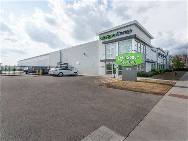 Cheap Storage Units in Chicago, IL (from $6) | Extra Space Storage