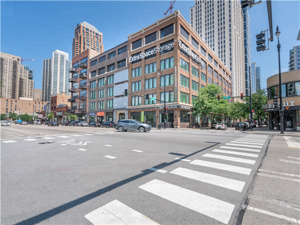 Cheap Storage Units in Chicago, IL (from $6) | Extra Space Storage