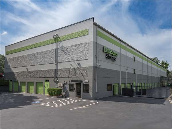 Cheap Storage Units in North Andover, MA (from $12) | Extra Space Storage