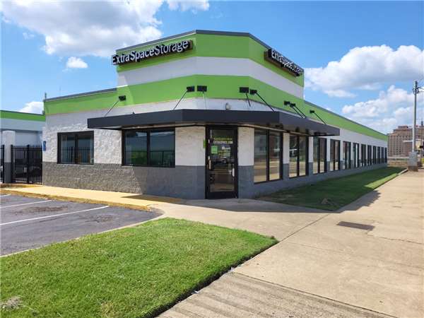 Cheap Storage Units in Memphis, TN (from $6) | Extra Space Storage