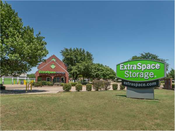 Cheap Storage Units in Dallas, TX (from $7) | Extra Space Storage