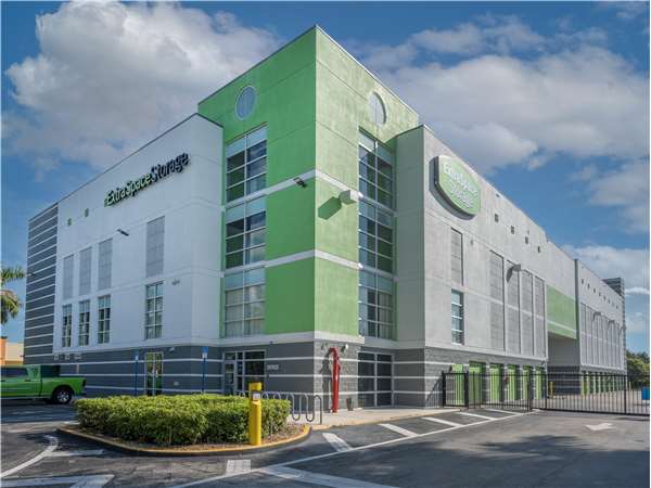 Cheap Storage Units in Miami, FL (from $8) | Extra Space Storage