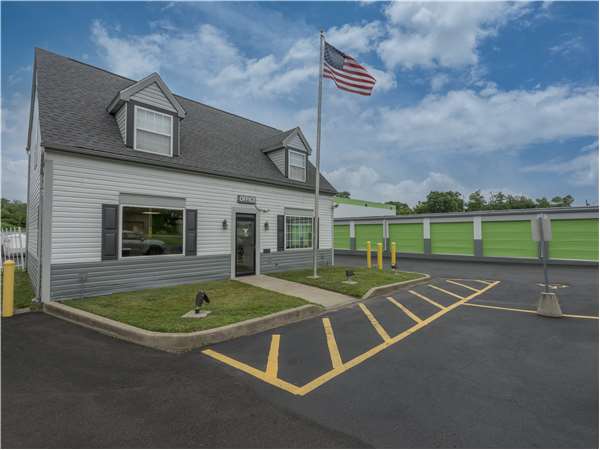 Cheap Storage Units in Cincinnati, OH (from $7) | Extra Space Storage