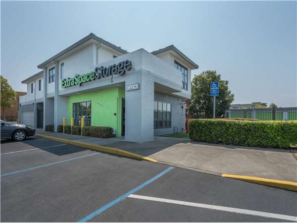 Cheap Storage Units in Berkeley, CA (from $7) | Extra Space Storage