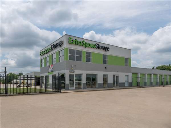 Cheap Storage Units in Cincinnati, OH (from $7) | Extra Space Storage