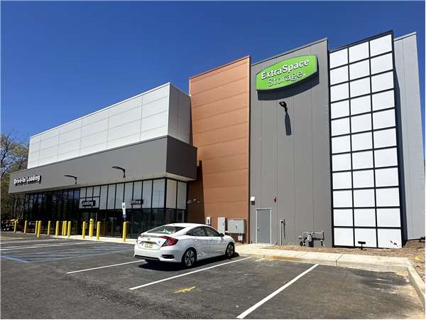 Cheap Storage Units in Toms River, NJ (from $7) | Extra Space Storage