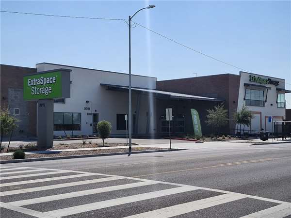 Cheap Storage Units in Tempe, AZ (from $5) | Extra Space Storage