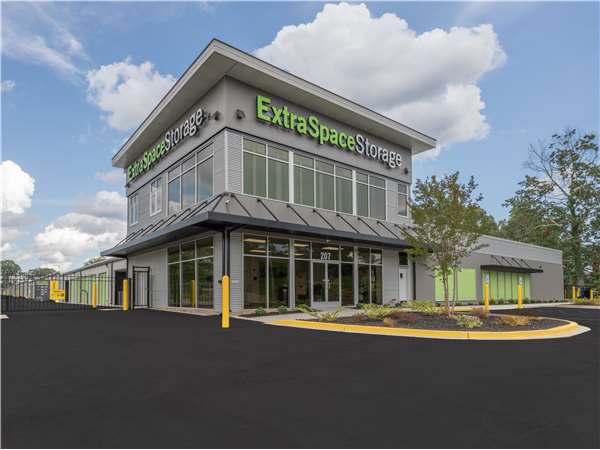 Cheap Storage Units in Greenville, SC (from $23) | Extra Space Storage