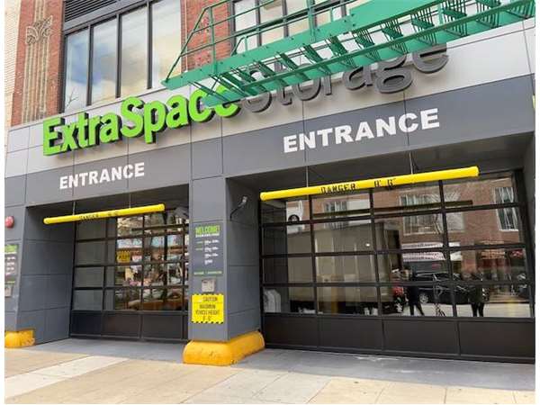 Cheap Storage Units in Chicago, IL (from $6) | Extra Space Storage