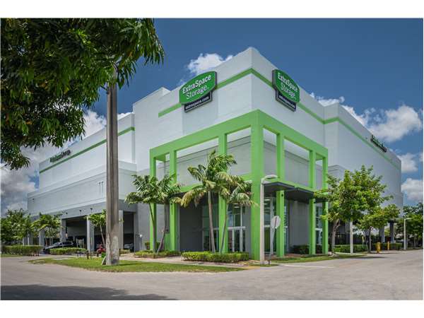 Cheap Storage Units in Miami, FL (from $7) | Extra Space Storage