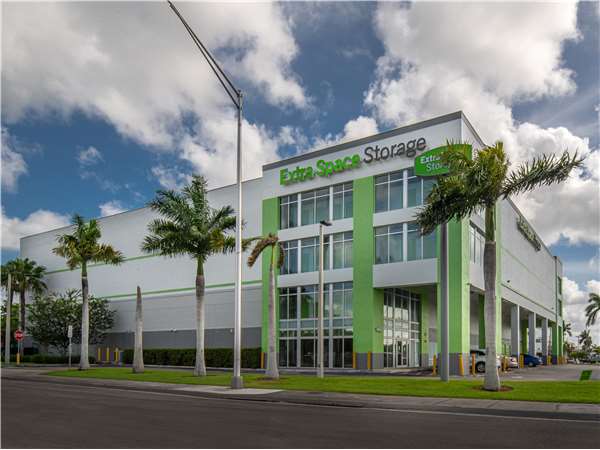 Cheap Storage Units in Miami, FL (from $7) | Extra Space Storage