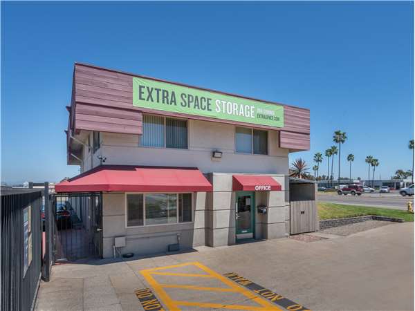 Cheap Storage Units in San Diego, CA (from $28) | Extra Space Storage