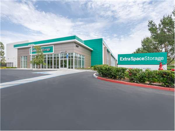 Cheap Storage Units in Irvine, CA (from $10) | Extra Space Storage